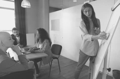 Senior Project Manager Job Description Sample | Monster.com